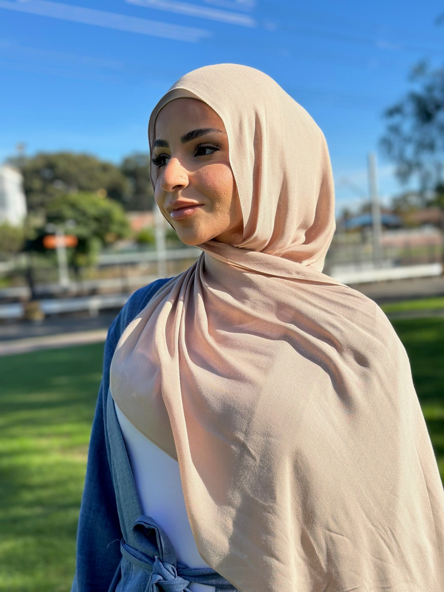 Viscose Scarf set cookie dough – My Designer Closet